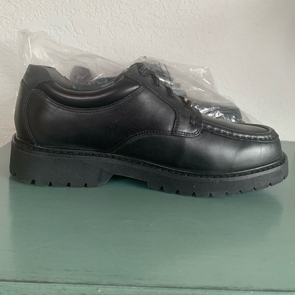 Dockers | Shoes | Mens Leather Glacier Moc Toe Oxford Size 85 Black ...